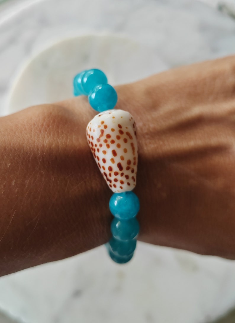 Handmade Hawaiian Flea Cone Shell Stretch Bracelet - Etsy