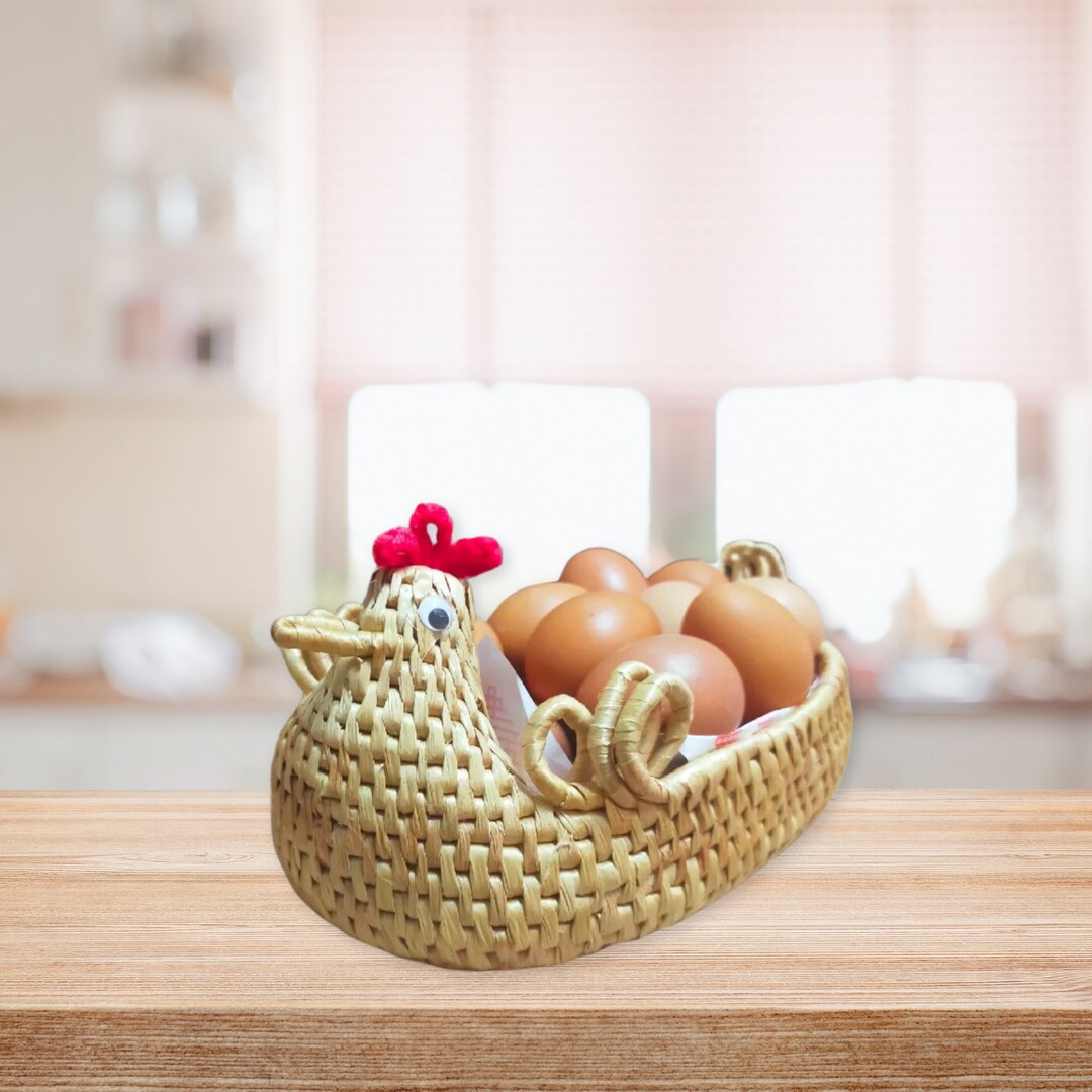 Handwoven Water Hyacinth Chicken Basket – Multipurpose Decorative ...