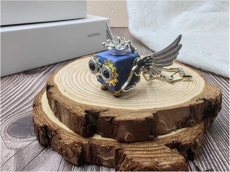 Handmade Cute Mini Robot Decor Toy, Punk Robot Miniature Metal Robot ...