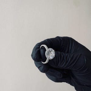 2 Carat Lab Diamond Engagement Ring - Round Brilliant Cut Halo Ring - 2 ...