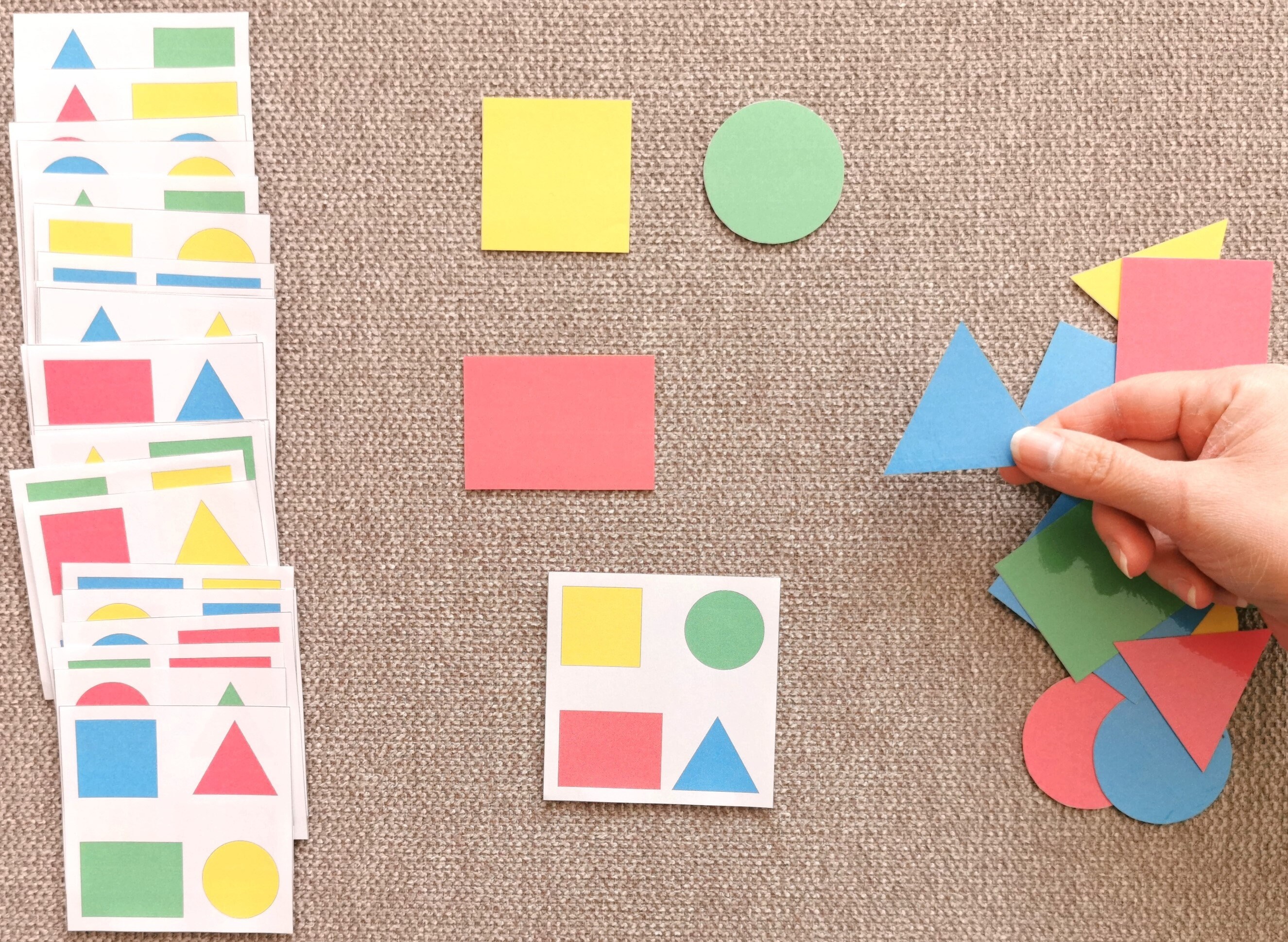 Geometric Shapes Pattern Activity Pack Printable Matching Game ...