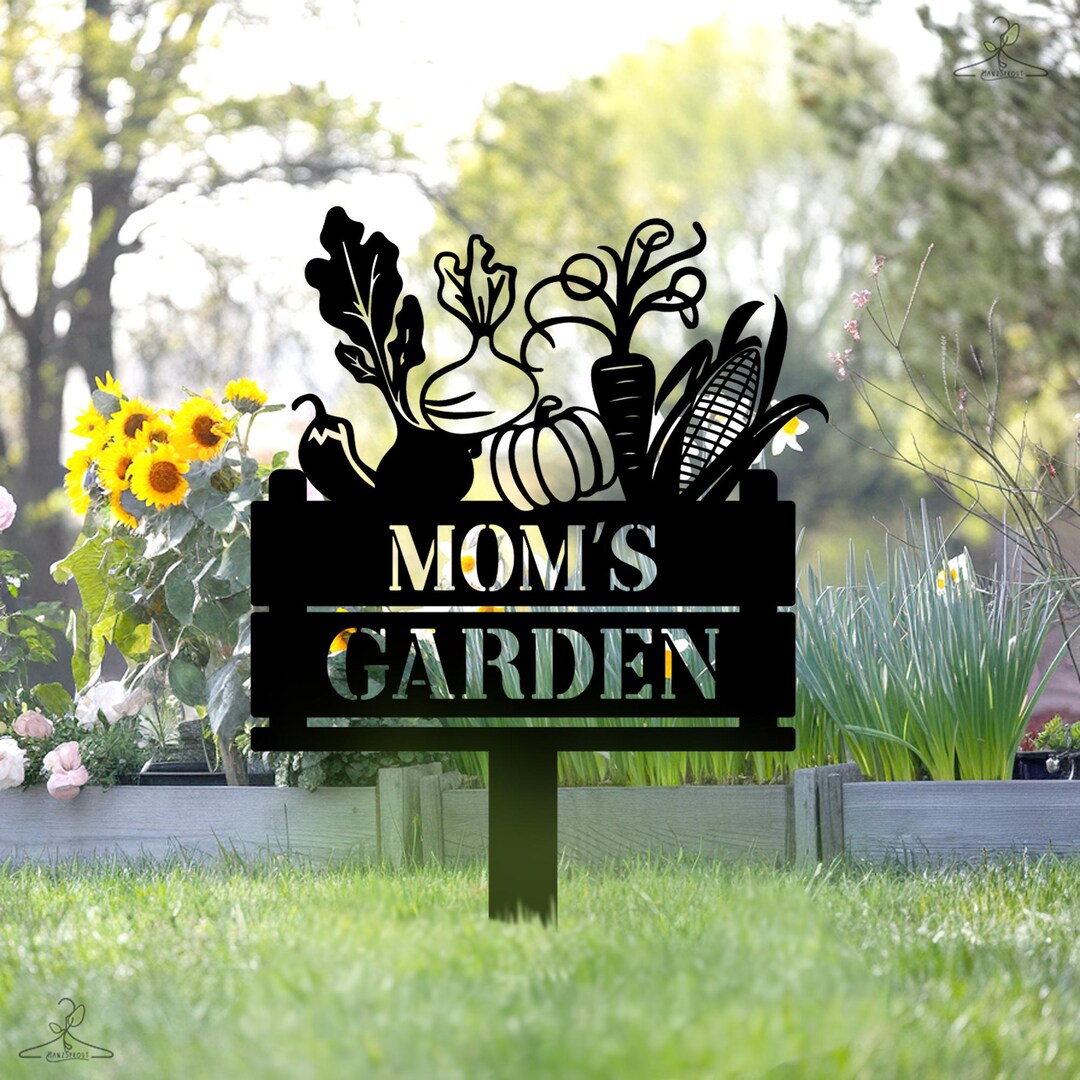 Custom Garden Sign With Stakes, Personalized Vegetable Garden Stake ...
