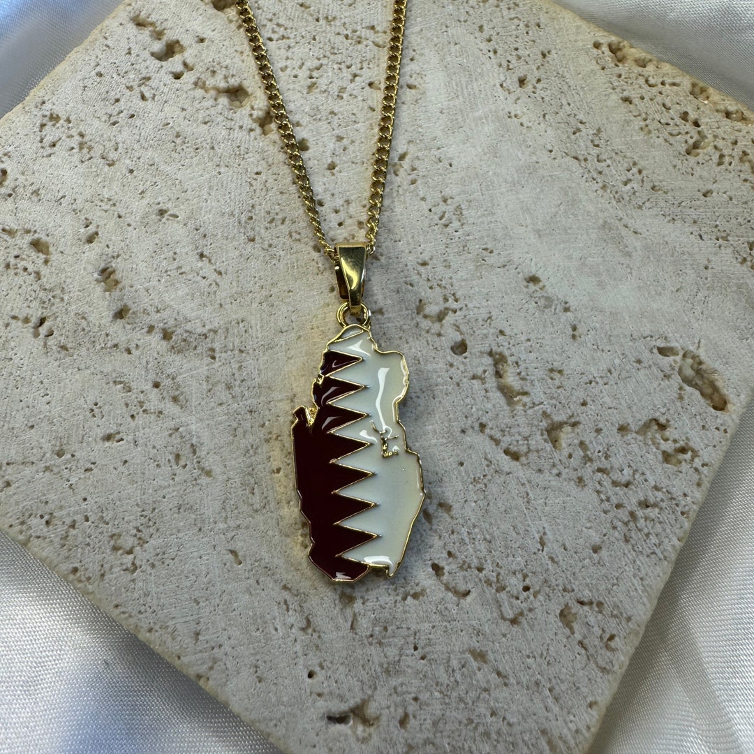 18K Gold Plated Qatar Map Charm & Chain enamel Qatar Cham Necklace gift ...