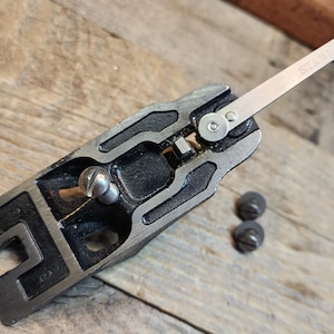 Vintage Stanley Frog and Screws for a Stanley No. 3 Plane Type 15 ...