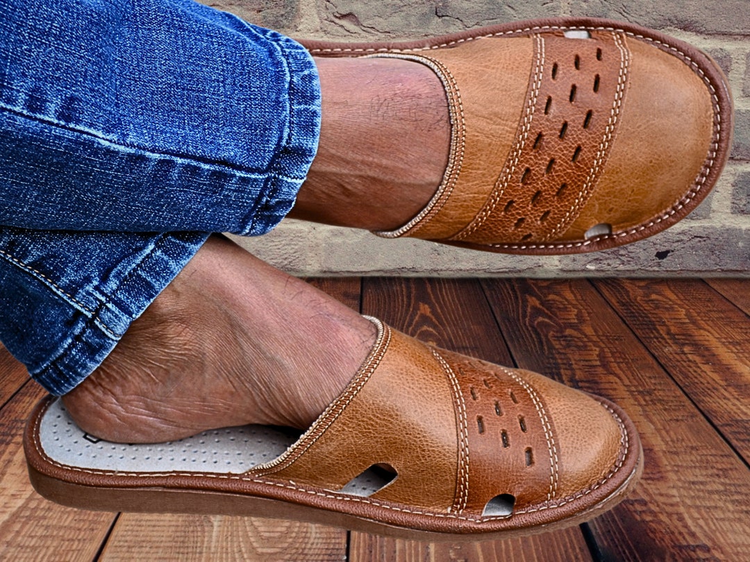 Summer Slippers for Men, Handmade Barefoot Shoes, Genuine Leather Mules ...