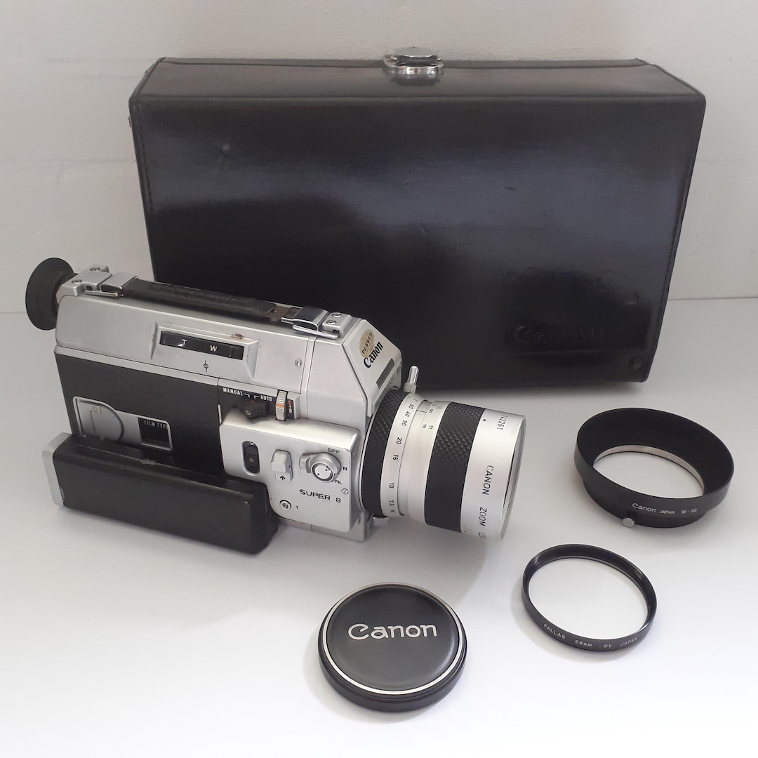 Canon Auto Zoom 814 Super 8, 8mm Film Movie Camera, Original Case ...