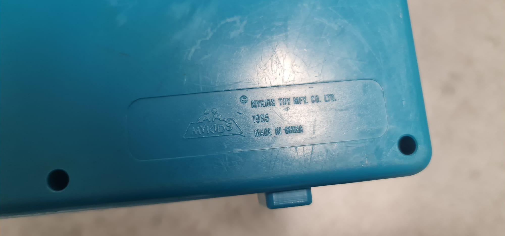 Vintage Box My Kids Toy 1985 TV Music Box London Bridge Musical TV ...