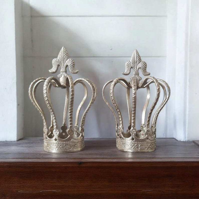 Set Vintage Decorative Crowns, Table Decoration, Metal Decoration - Etsy