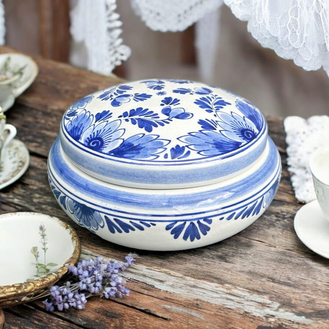 Vintage Delft Blue Bonbonnière, Old Delft Lidded Pot, Handpainted Delft ...