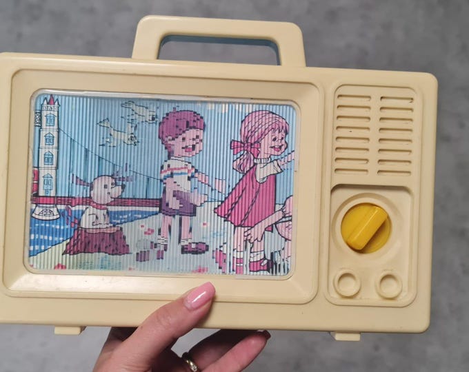 Vintage Box My Kids Toy 1985 TV Music Box London Bridge Musical TV ...