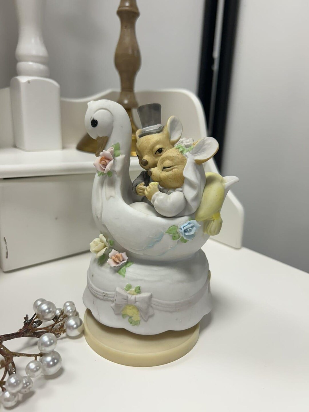 Vintage Music Box Mice Wedding Swan Winds up Love Story Mouse Boat ...
