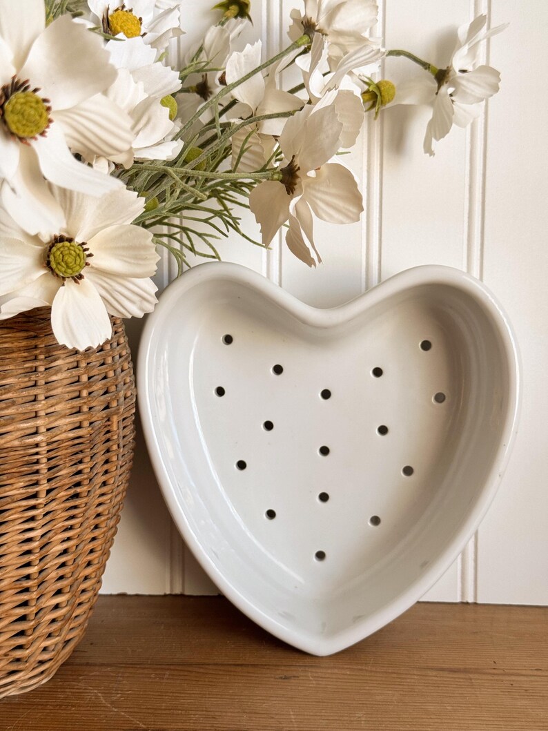 Vintage Large Porcelain Heart Shaped Cheese Strainers, French Style Decor, Coeur à La Crème - Etsy