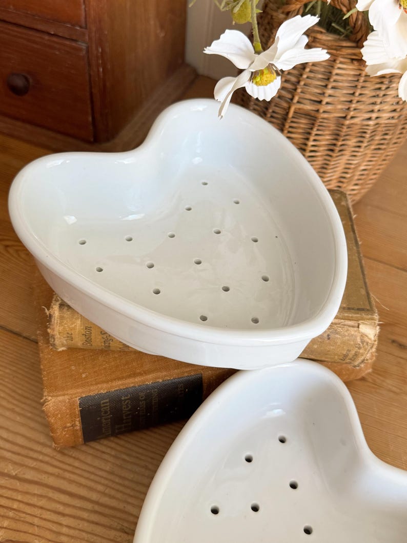 Vintage Large Porcelain Heart Shaped Cheese Strainers, French Style Decor, Coeur à La Crème - Etsy