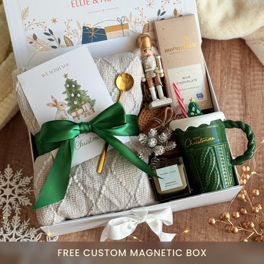 Winter Gift Basket, Cozy Christmas Gift Box, Holiday Gift Box, Gift Box ...