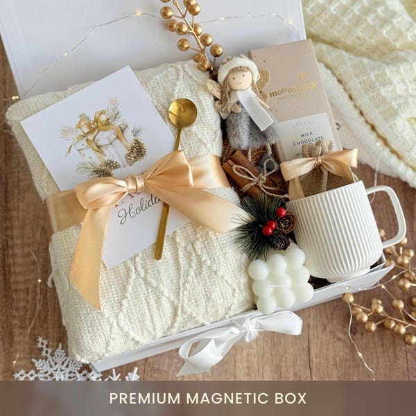Gift Boxes Aesthetic - 60+ Gift Ideas for 2024