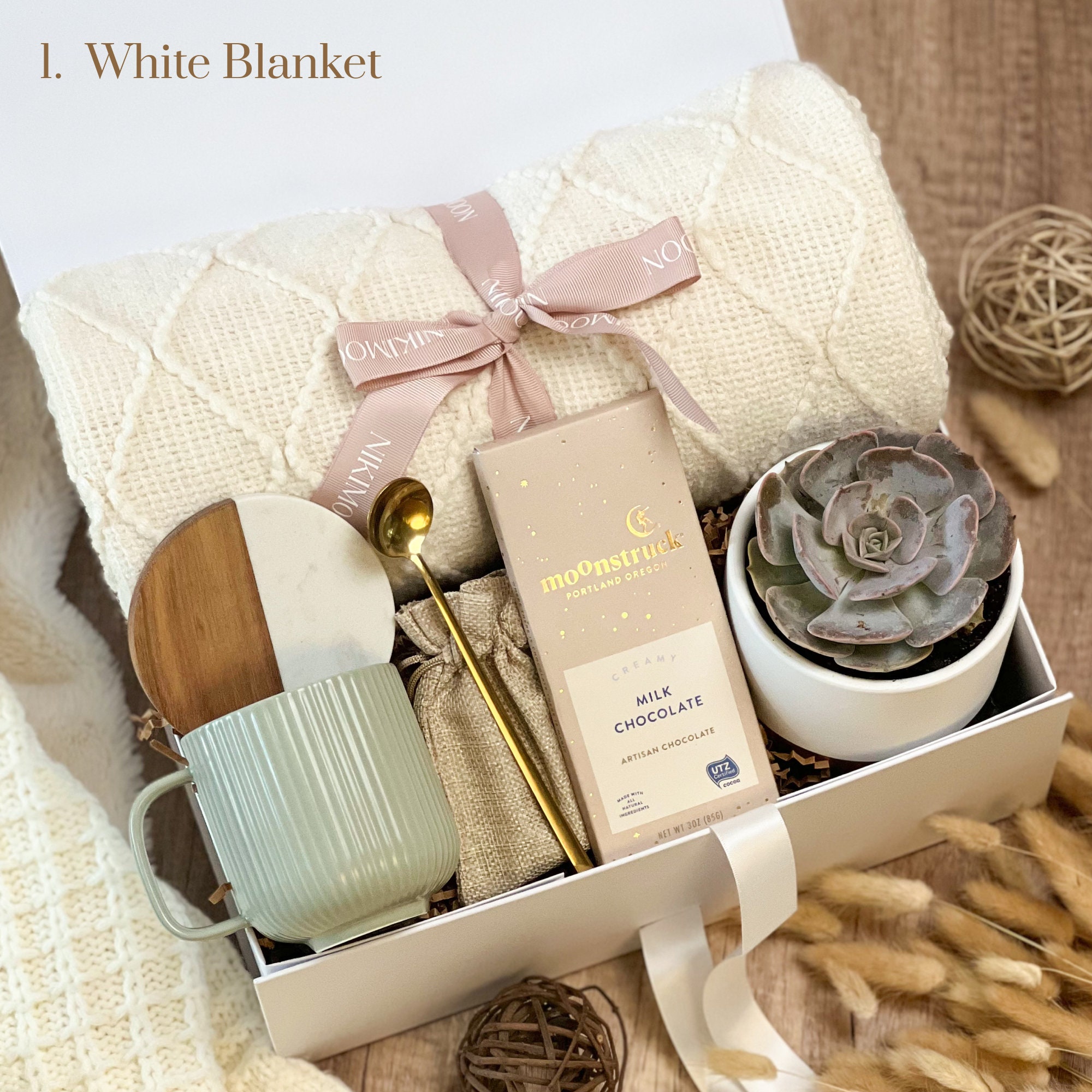 Aesthetic Gift Box, Christmas Gift Box, Wedding Gift Set, Gift Box for ...