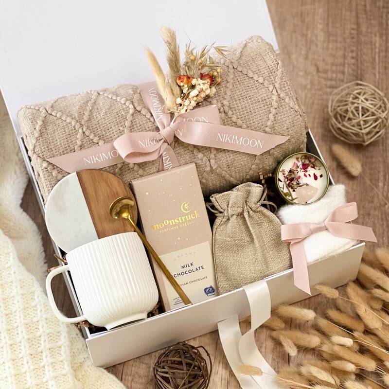 Missing You Gift - 60+ Gift Ideas for 2024