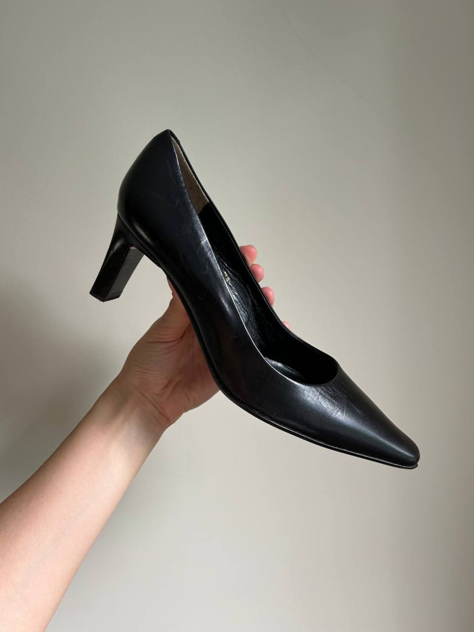 Vintage Pointy Toe Shoes Heels Black US 5.5 UK 3 EU 36 Leather Shoes ...