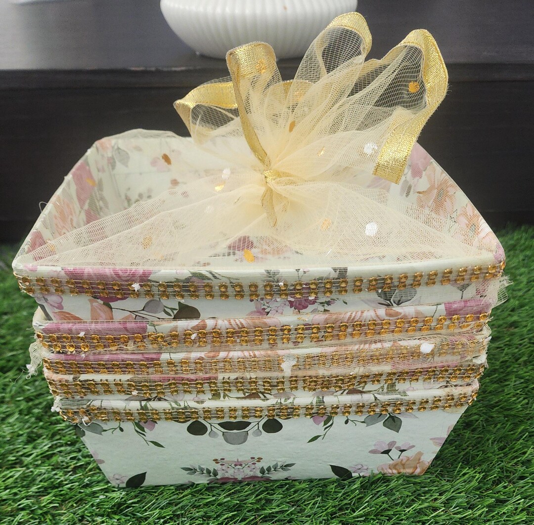 Handmade Cardboard Gift Basket Wedding Party Favor Chocolate Hamper ...