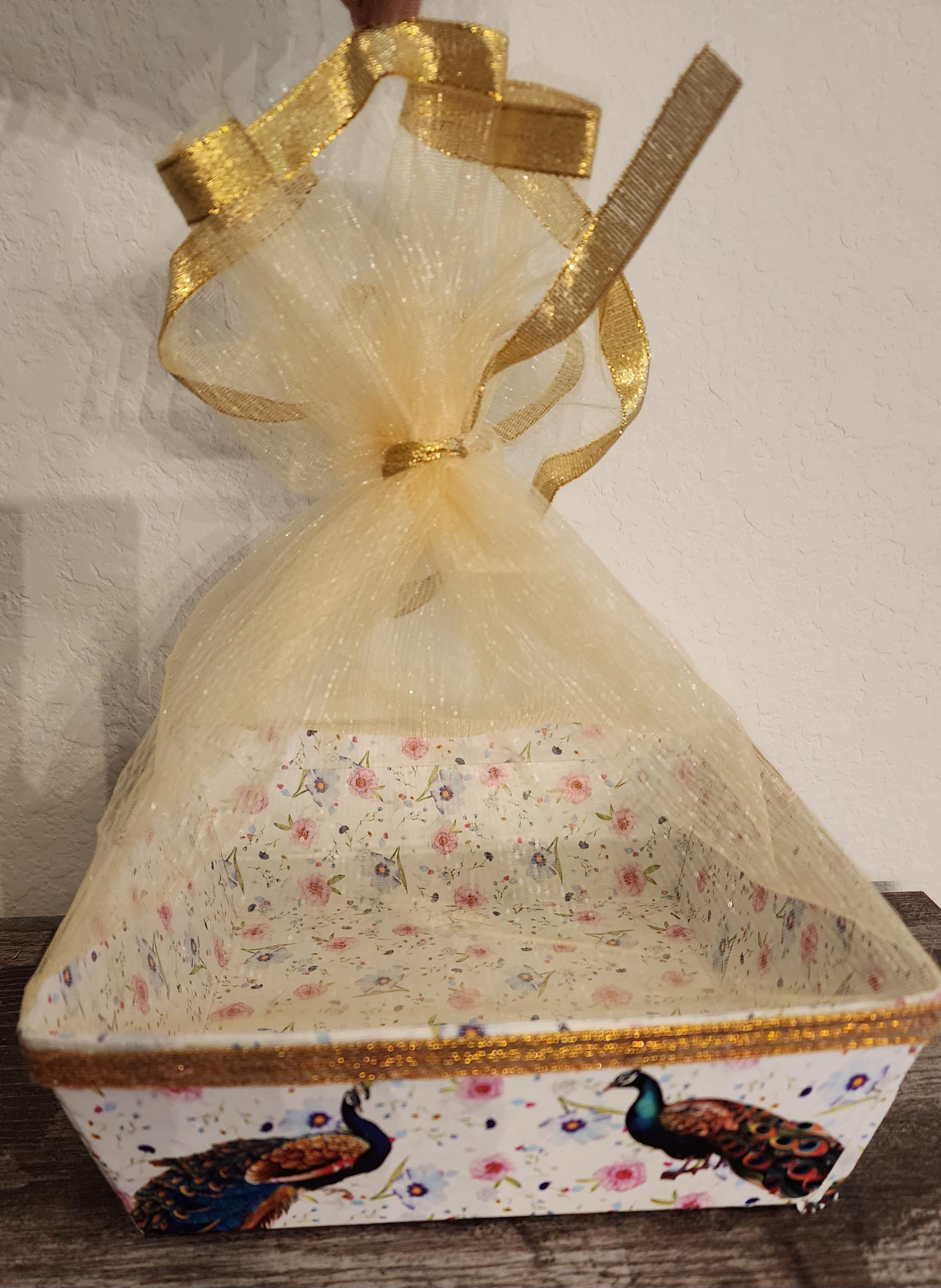 Wedding Gift Boxes Decorative Sweet Packing Basket Bridesmaid Groomsmen ...