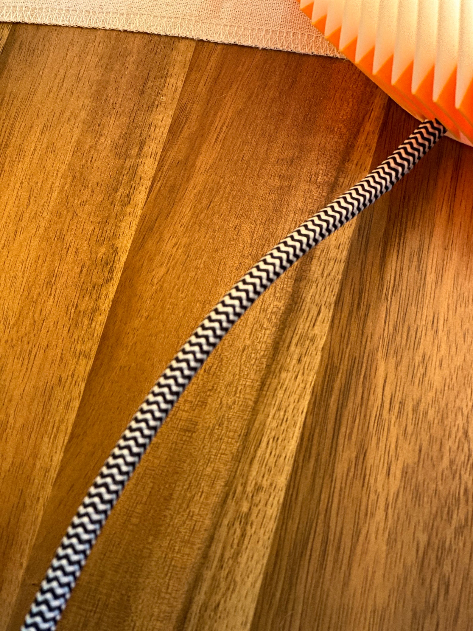 Modlamp Fins With Dimmable Warm Edison Bulb, Table Lamp, Desk Lamp or ...