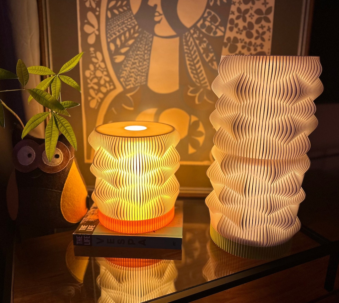 3D Printed Wasabi Table Lamp: Modern Desk or Nightstand Lamp With ...