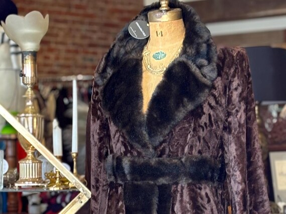 1960s dark chocolate brown dot and flare faux fur coat - Gem