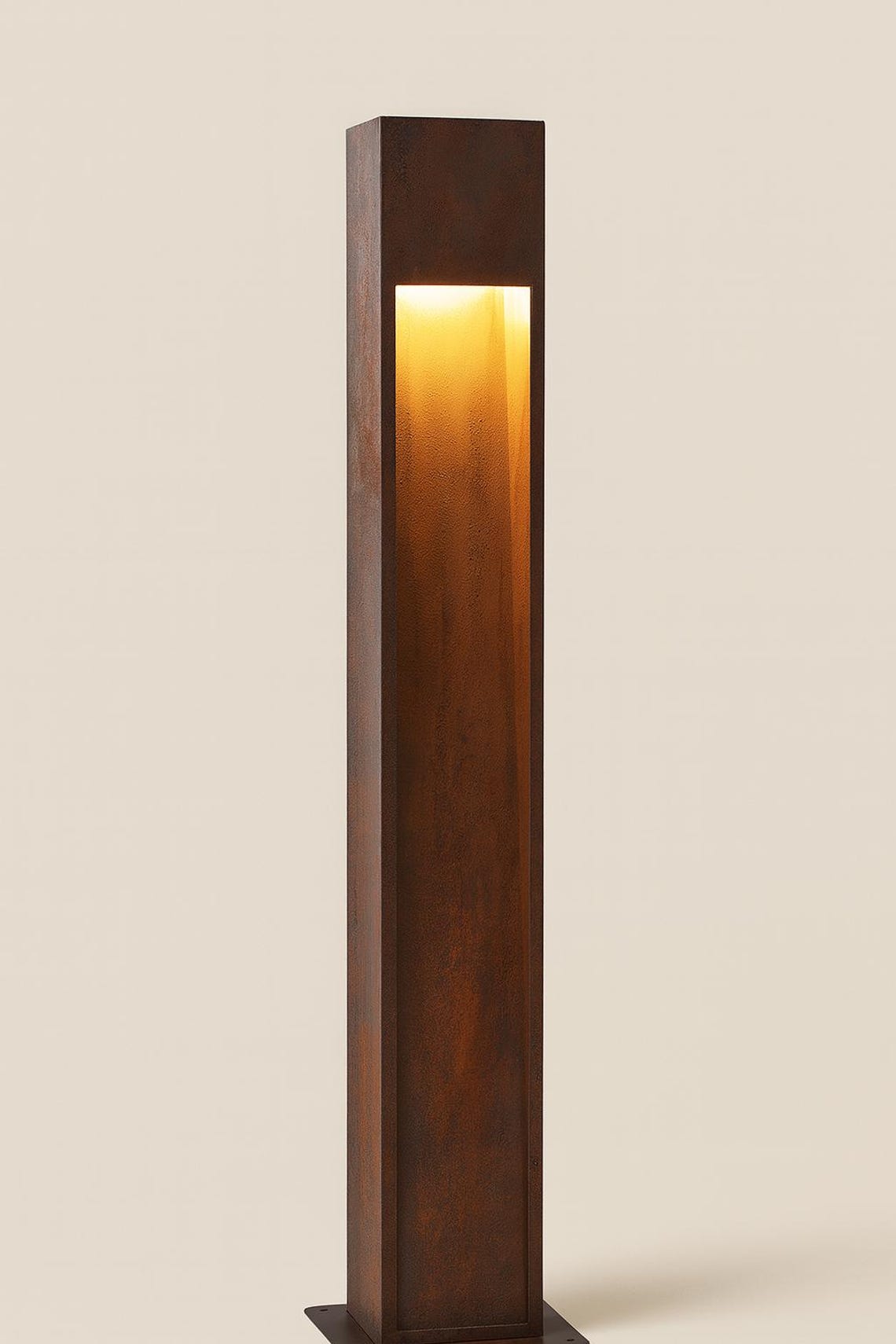 Custom Modern Post Light With LED – Handcrafted Outdoor Lighting - Etsy