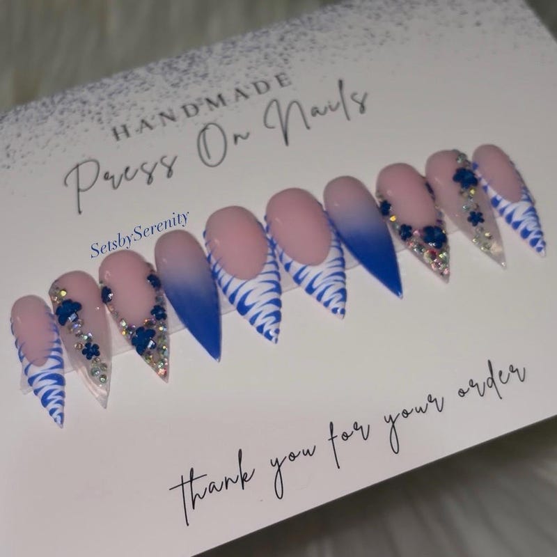 Zebra Flower Nails - Etsy