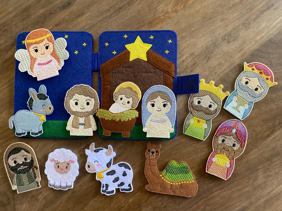 The Christmas Story Felt Nativity Book – 13-piece Set With Shimmering ...