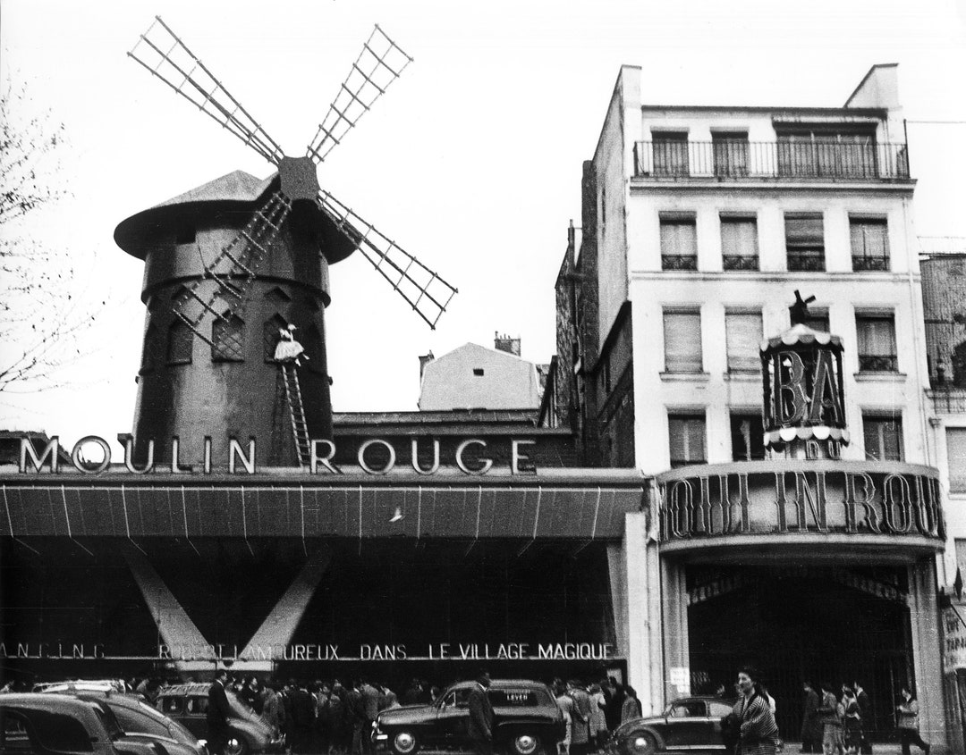 Moulin Rouge, Moulin Rouge Can-can Dance, Paris France 1940, Paris ...