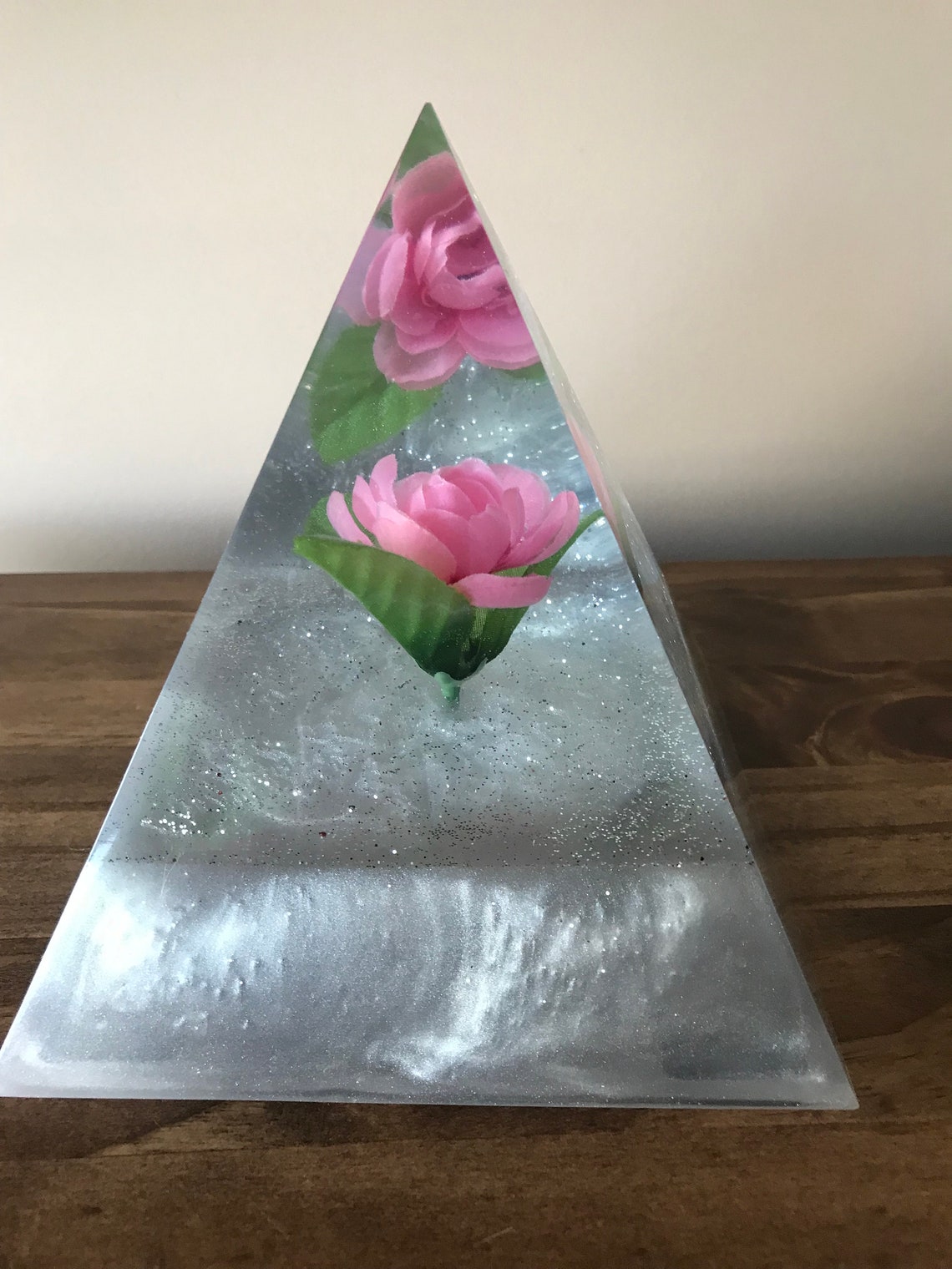 Lighted Epoxy Resin Pyramid With Pink Rose Nightlight With Remote ...