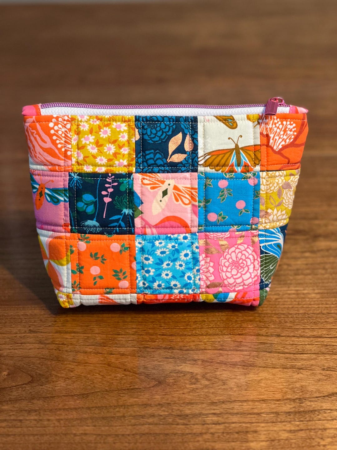 Handmade Quilted Patchwork Makeup Bag | Cosmetic Pouch | Cosmetic Bag ...