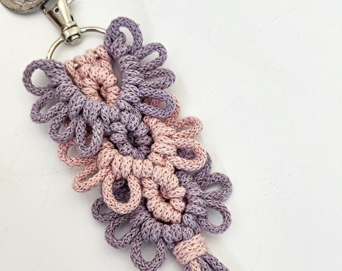 DIY Flowers Macrame Keychain PDF Pattern Tutorial Step-by-step Guide ...