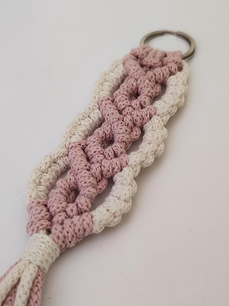 Bohemian Macramé Keychain PDF Tutorial | 32-page DIY Guide With Step-by ...