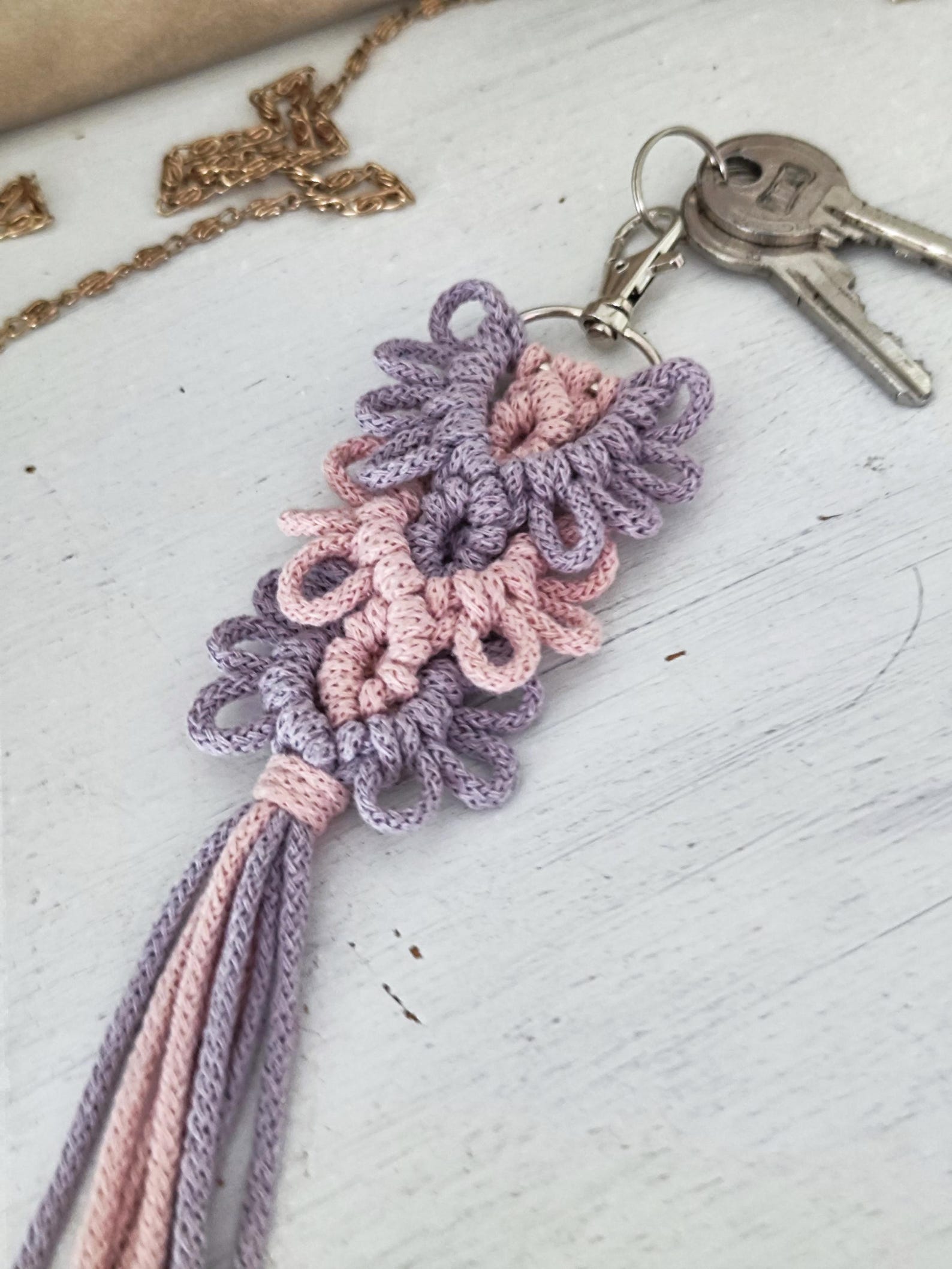 DIY Flowers Macrame Keychain PDF Pattern Tutorial - Step-by-step Guide ...