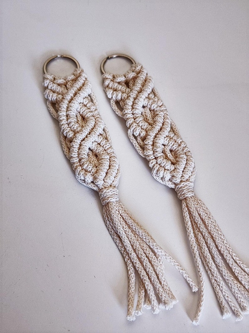Simple Boho Macramé Keychain PDF Tutorial | 20-page DIY Guide With Step ...