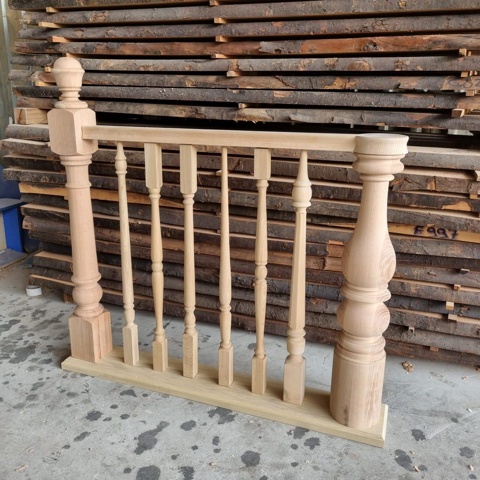 Linden Wood Stair Spindles: Unpainted Balusters, Railing Posts (set of ...
