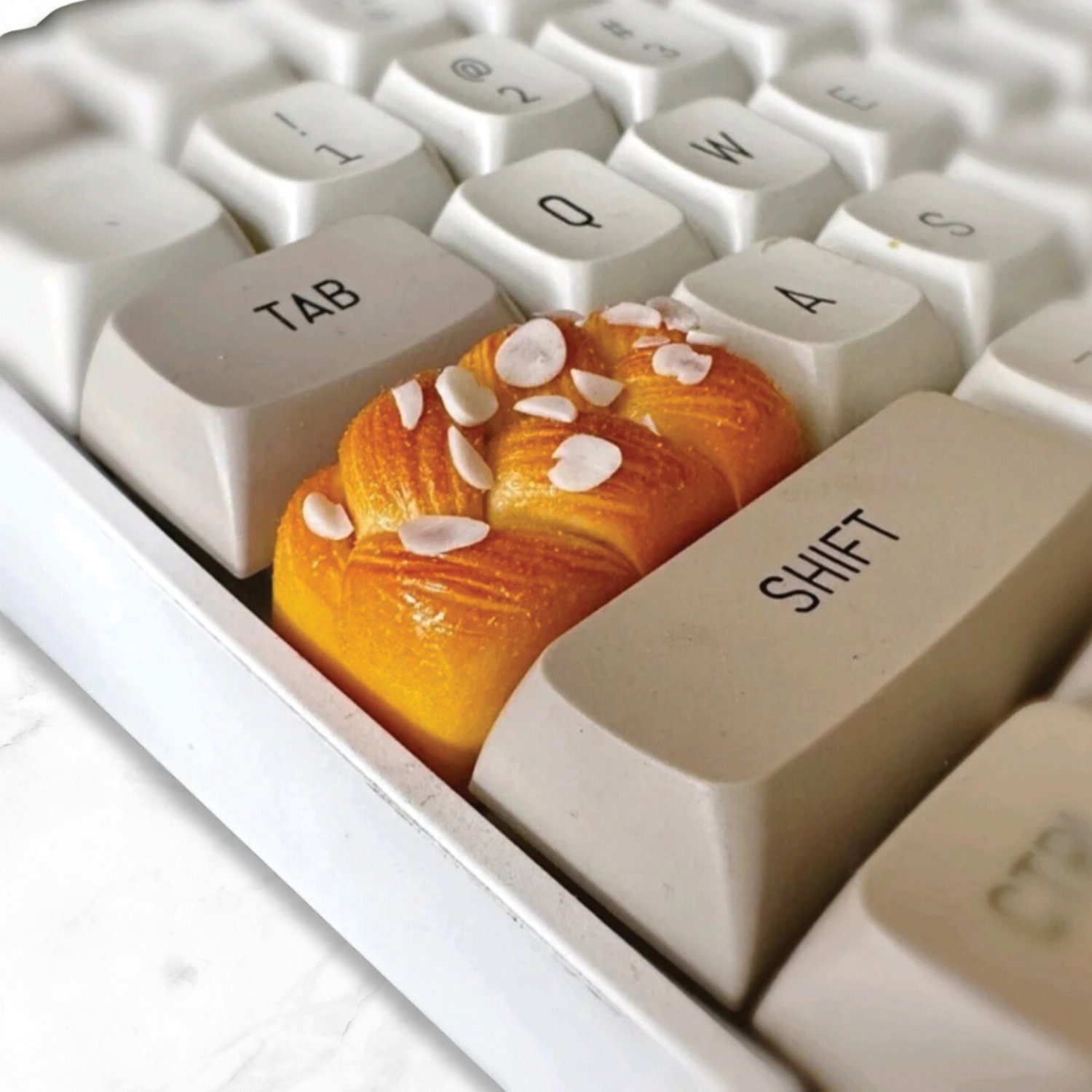 Cute Bread Keycaps, Small Toasts Keycaps, Personalized ESC Toast ...