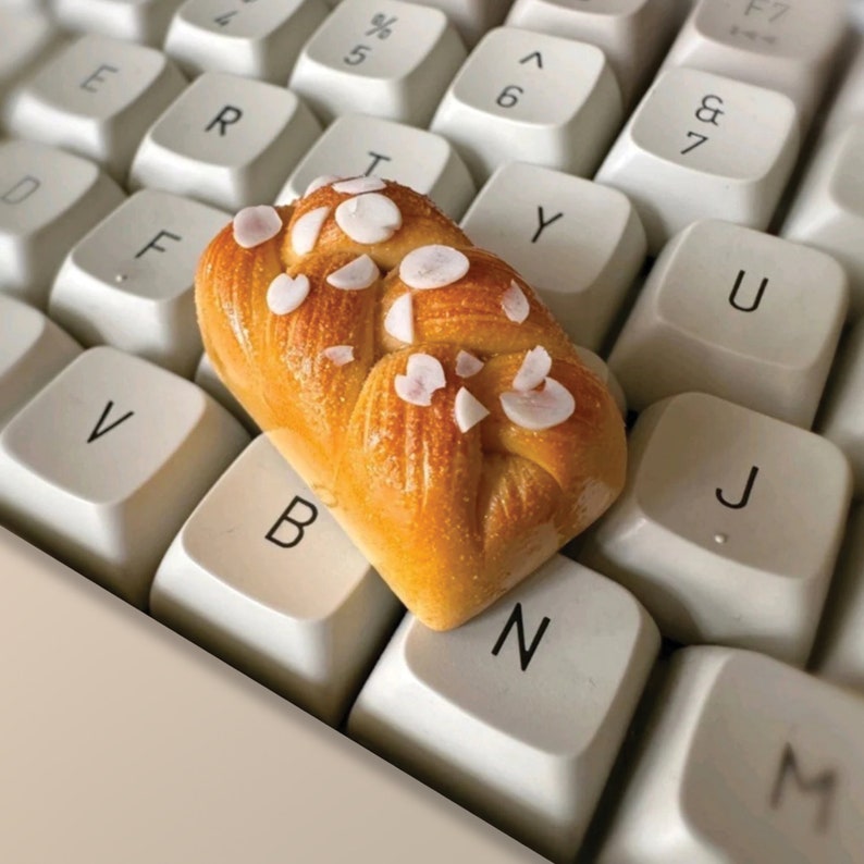 Cute Bread Keycaps, Small Toasts Keycaps, Personalized ESC Toast ...