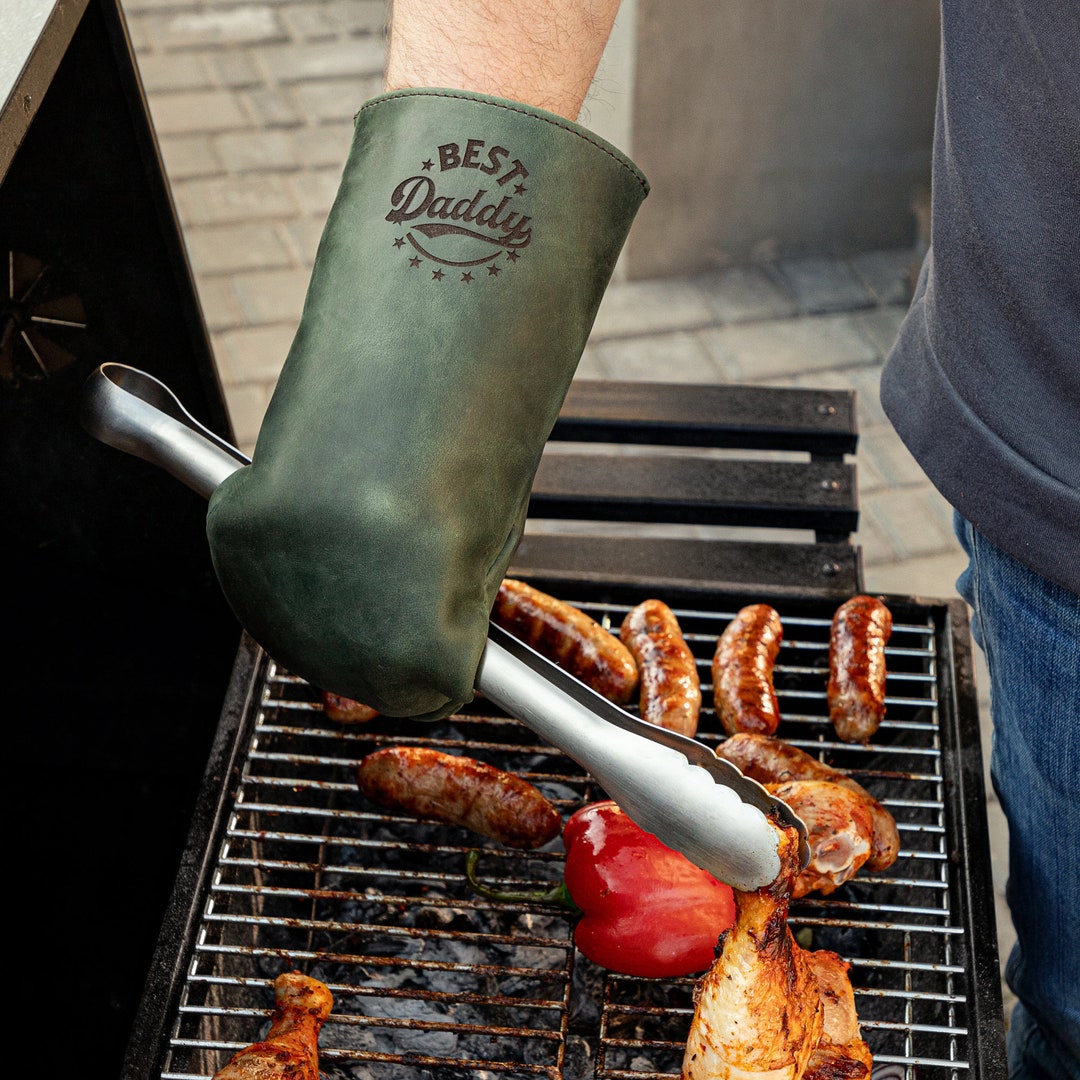 Personalized Leather BBQ Grilling Mitts - Gift for Men, Grilling ...