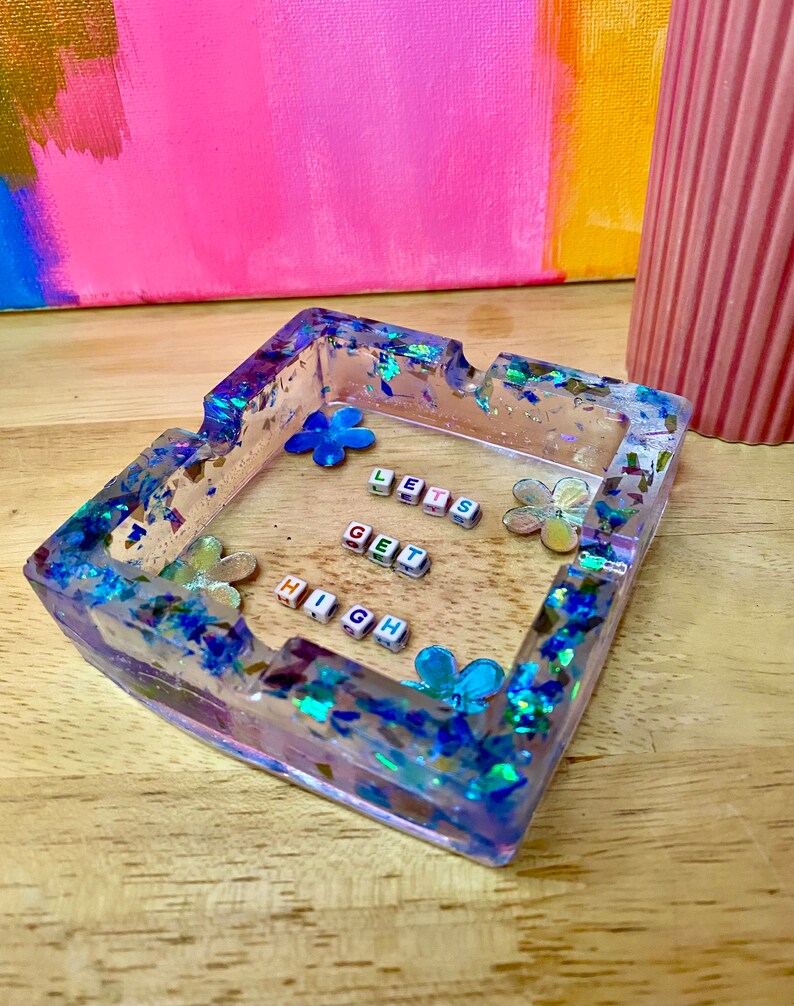 Custom Made UV Resin Ashtray - Etsy