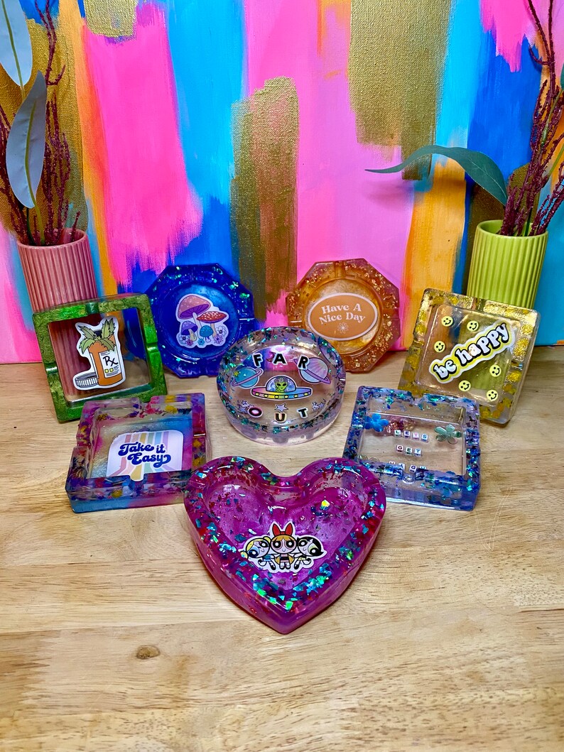 Custom Made UV Resin Ashtray - Etsy