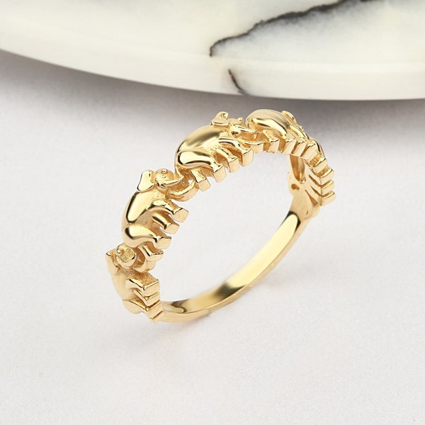 Animal Ring - Etsy