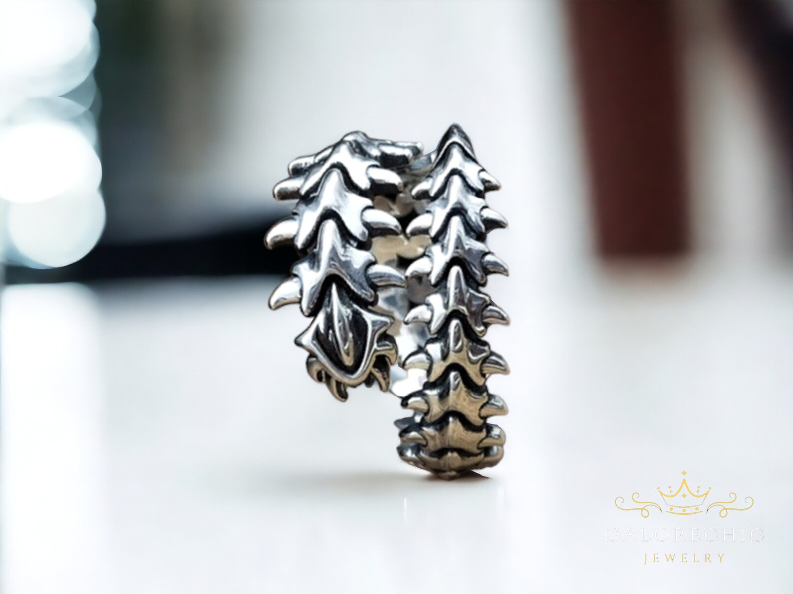 Gothic Spine Ring, Adjustable Tokyo Ghoul Inspired Spike Rings, Cosplay ...