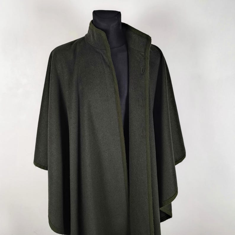 Vintage Italian Wool Cloak / Elegant Army Green Oversized Winter Cape ...