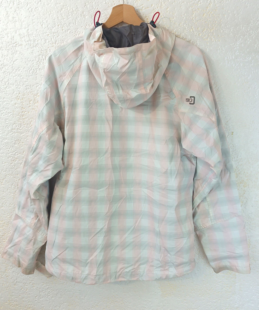 Didriksons DRY2 Hood Windbreaker: Vintage Plaid Pink Cream White Ski ...