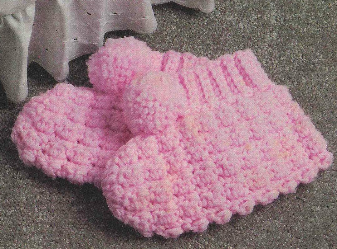 Crochet Pink Slipper Booties Pattern With Pom-pom Cuffs (sizes 3-9 US ...