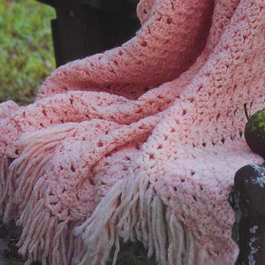 CROCHET PATTERN Rippling Shells Afghan One Color Throw Vintage 90s ...