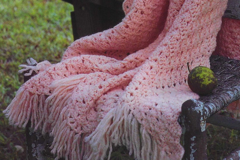 CROCHET PATTERN Rippling Shells Afghan One Color Throw Vintage 90s ...